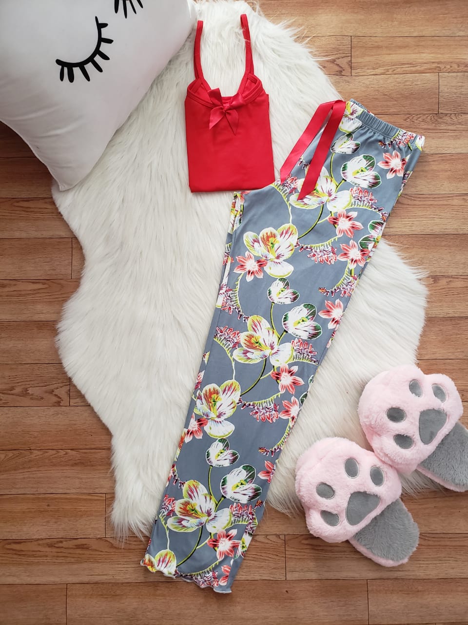 Pijama Dakota Flores Rojas - Rosa Pastell